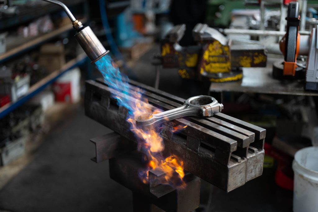 Home | Absolute Engine Repairs